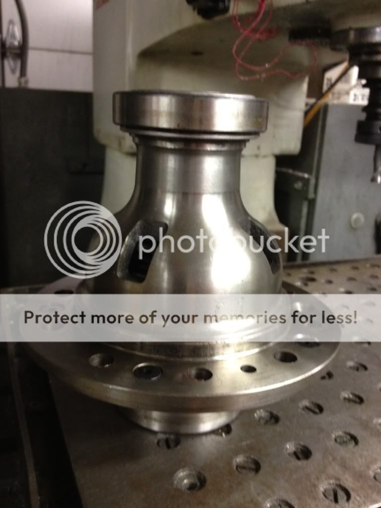 Ford 9" Detroit Locker | Pirate 4x4